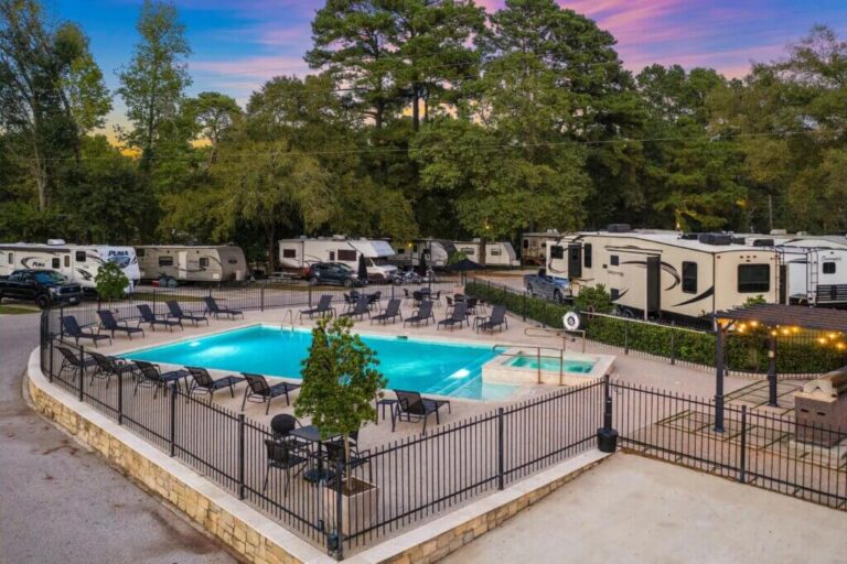 From Local Workers to Wanderlust Travelers: Majestic Pines RV Resort ...